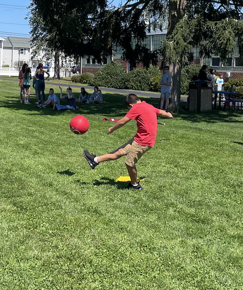 Riley's class and Smerekanicz/Carroll's Class Win Kickball Tournament ...